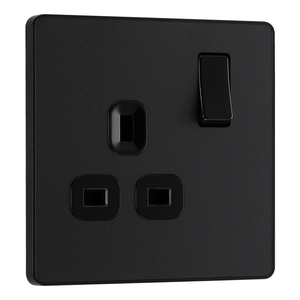BG Evolve Matt Black Screwless Single Socket PCDMB21B — Masterlec